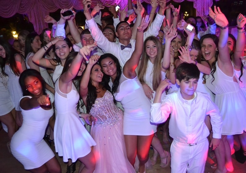 Sweet 16 An Awesome DJ/MC Dance Party